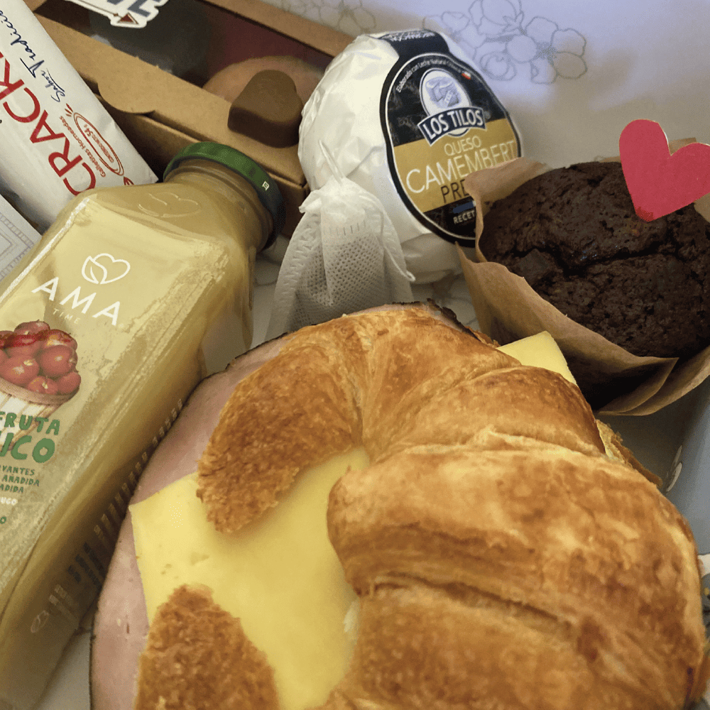Desayuno San Valentín Premium - Desayunos a domicilio maipu